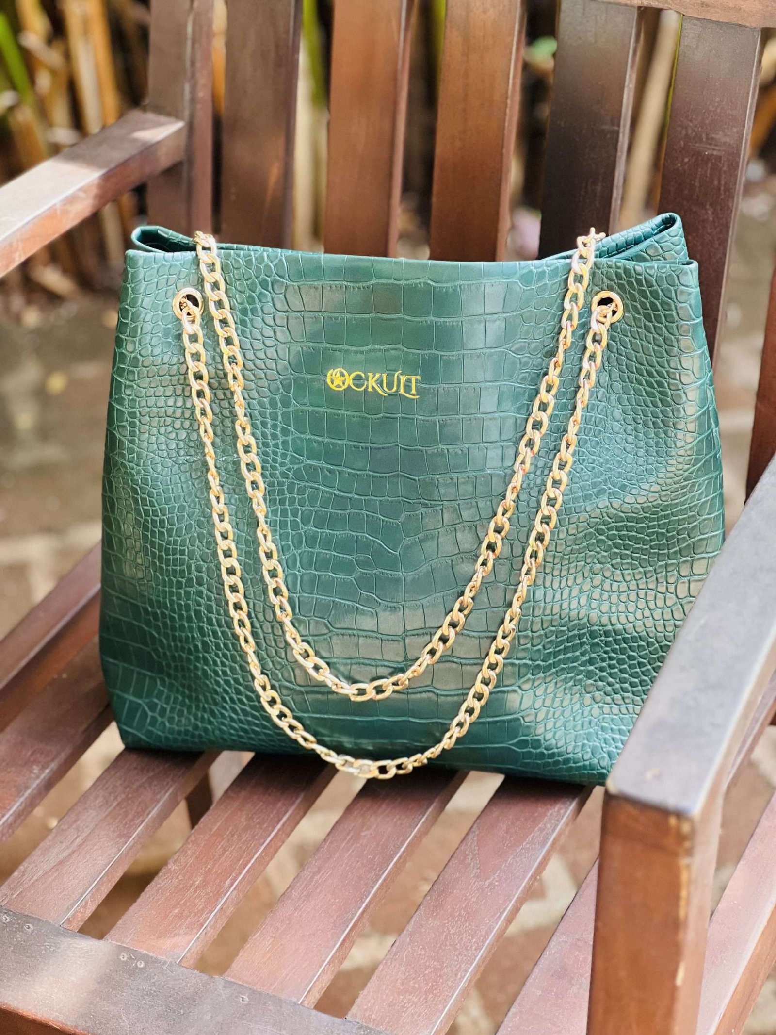 Candy CR Green Bag – Ockult